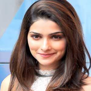 Prachi Desai | Revionz