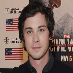 Logan Lerman | Revionz