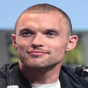 Ed Skrein | Revionz