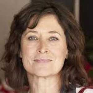 Linda Cropper | Revionz