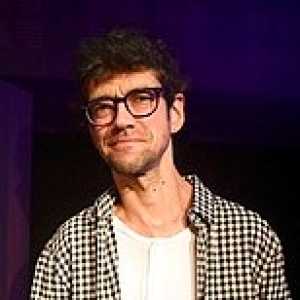 Javier Botet | Revionz